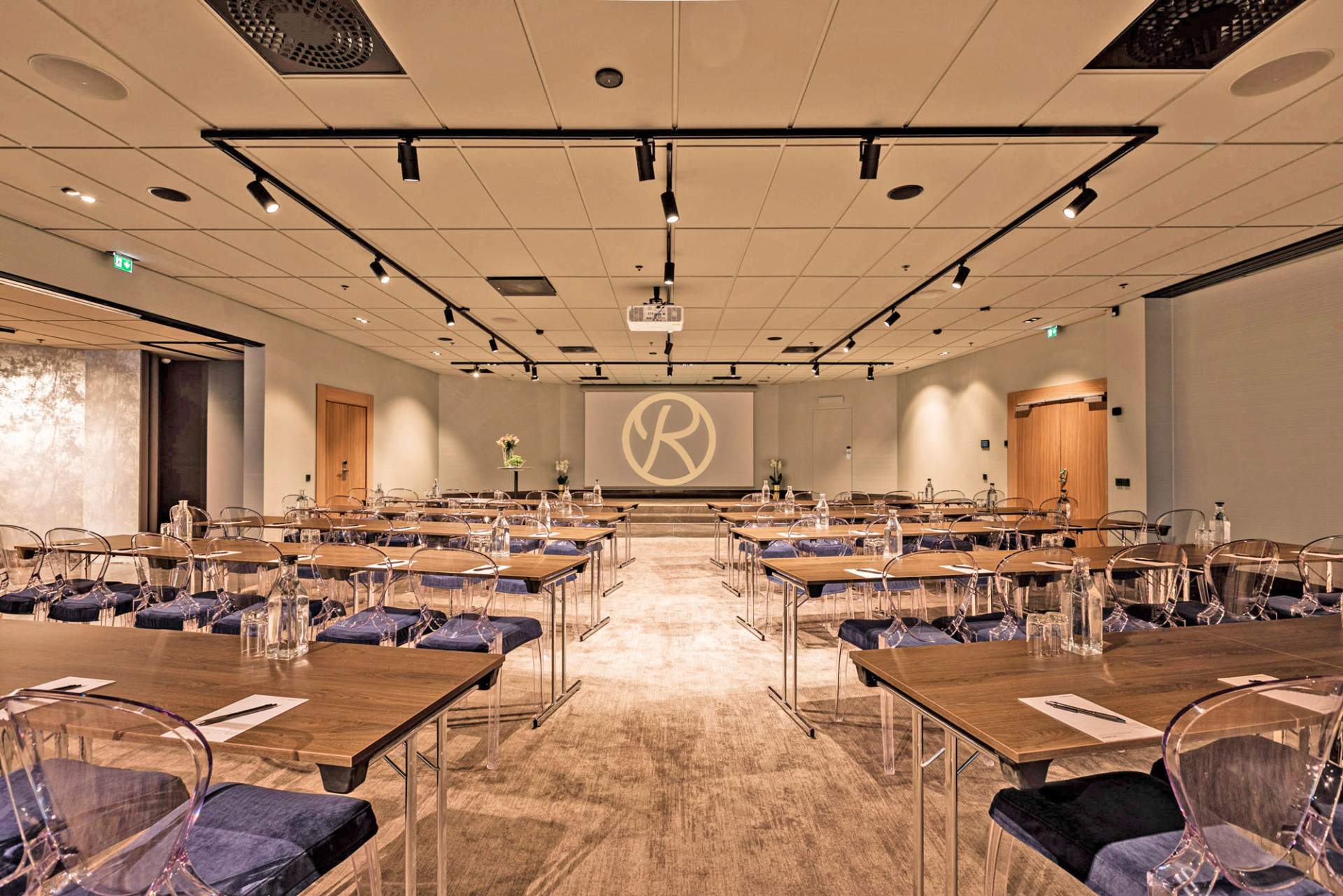 Quiet Mark | Rockfon Color-all® Acoustic Suspended Ceiling