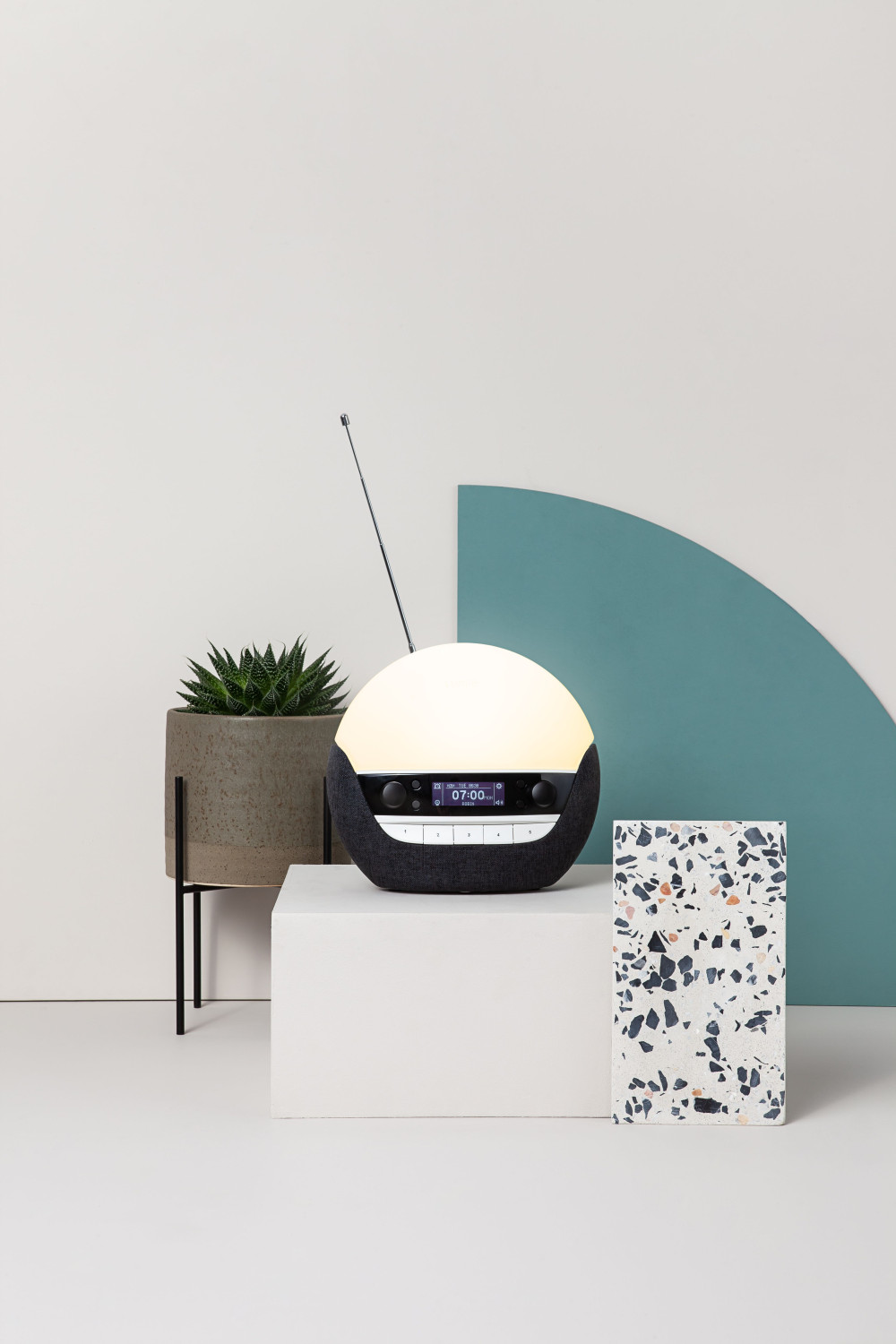 Quiet Mark | Lumie Bodyclock Luxe 750DAB