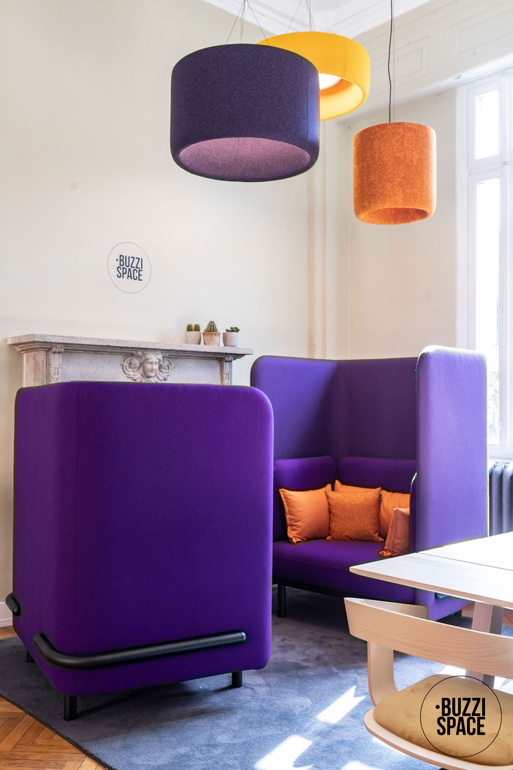 Quiet Mark | BuzziSpace BuzziSpark Soft Lounge Sofa with Acoustic Shelter