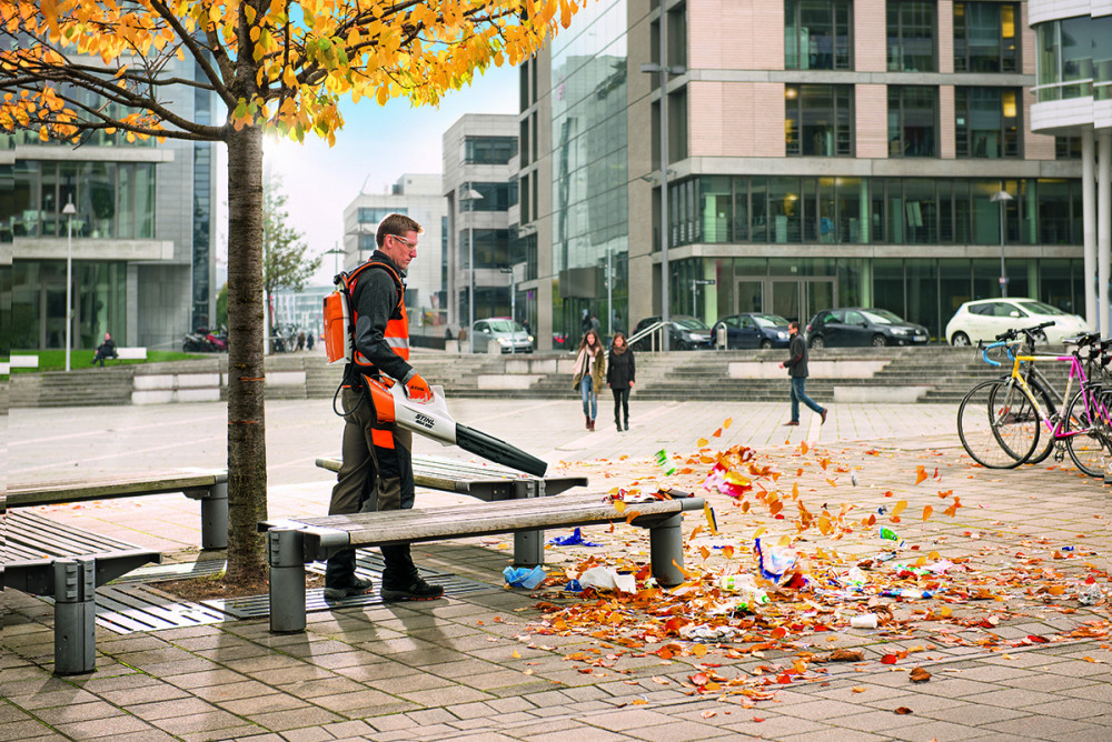 Quiet Mark | Stihl BGA 100 PRO Cordless Blower