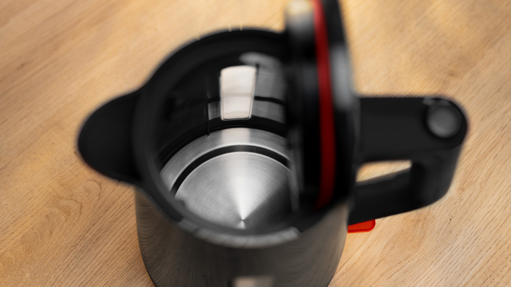 Quiet Mark | Bosch MyMoment Delight Cordless TWK1M123GB Black Kettle